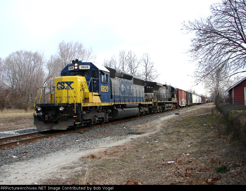 CSX 8829